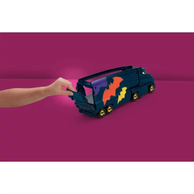 Batwheels Bat-Camion playset Camion con rampa e veicolo Bam Batmobile HMX07